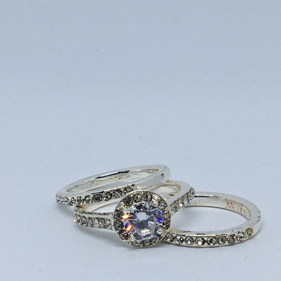 Avon | Jewelry | Avon Engagement Set | Poshmark